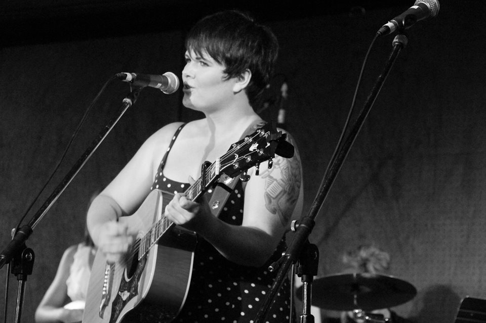 TARA CARRAGHER BRINGS HER WICKED WORLD TO THE WHEATY – Upside Adelaide