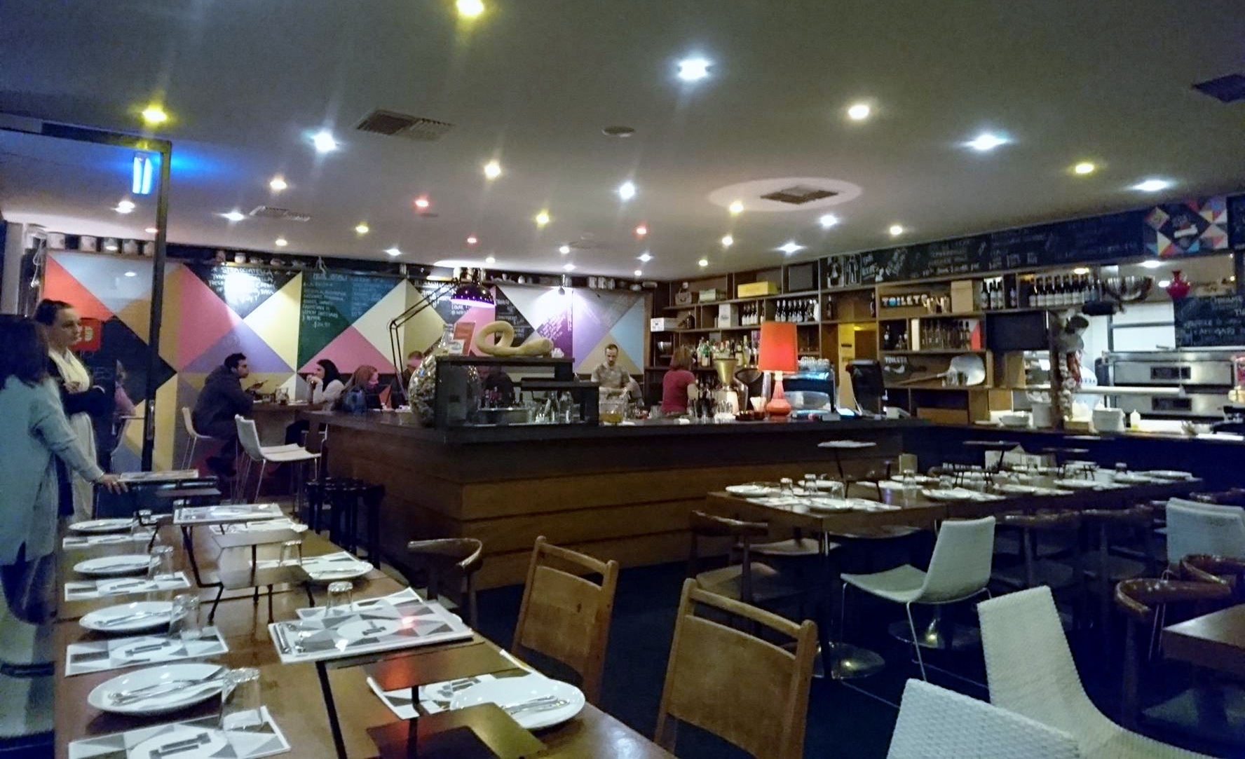FOOD REVIEW: TONY TOMATOES – Upside Adelaide
